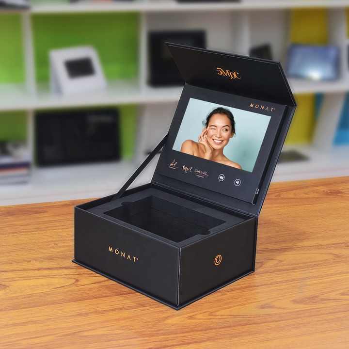 Customized Presentation 7 Inch LCD Screen Gift Music Card Box