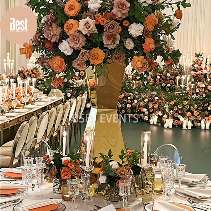 Gold Stainless Steel Plinths - Elegant Wedding Centerpieces