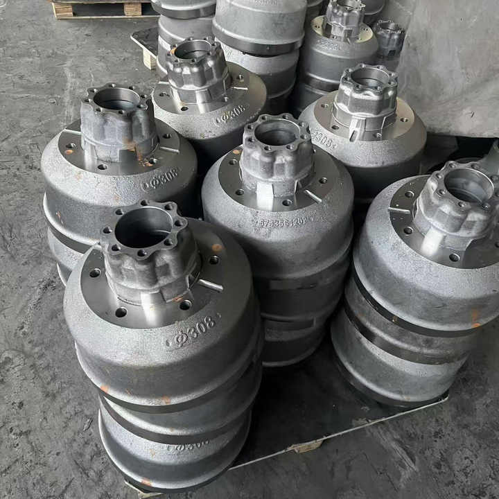 OEM Casting Iron Rear Axle Brake Drum 6743561602 6743561002 for Heavy ...