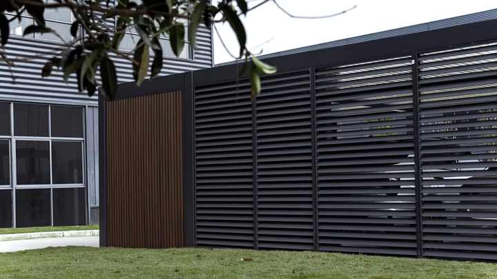 Oem/odm Motorized Louvers Backyard Pergolas Outdoor Pavilion Waterproof ...