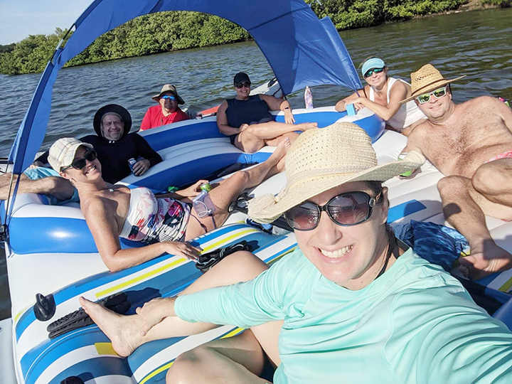 Inflatable Floating Island with Tent - Perfect for Water Parties