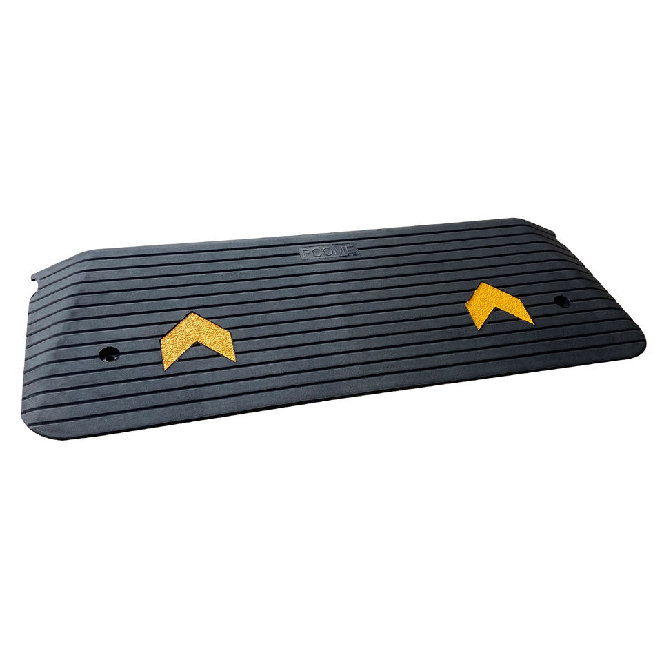 Heavy Duty Black 1100*410*50mm Traffic Curb Ramp Wheelchair Kerb Rubber ...