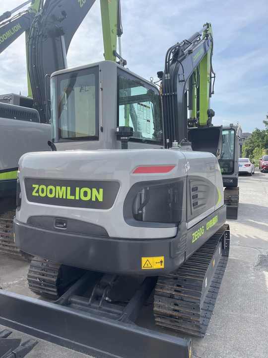 Zoomlion ZE60G Mini Hydraulic Excavator with 6 Ton Capacity 0.23 Cubic ...
