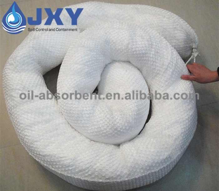 Oil Absorbent Granule - Efficient Oil Spill Clean-Up Solution for Land ...