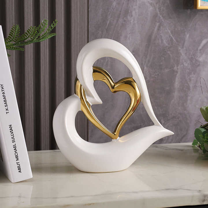 Modern Style Heart Shaped Statue Ceramic Craft Art Ornament Tabletop ...