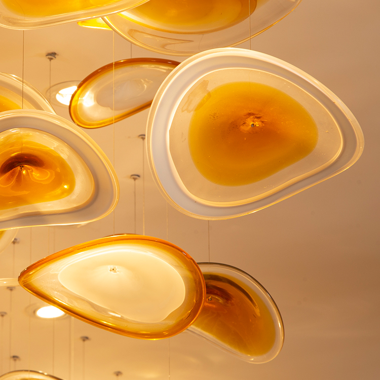 How to Choose the Best Lotus Hanging Decor for Your Space