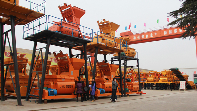 Scraper Concrete Mixer | Heavy-Duty Mobile & Twin-Shaft Models