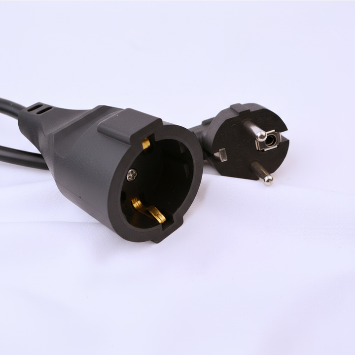 EU H05VV-F 2pin 3pin 1mm2 CCA European Standard Type Power Extension ...