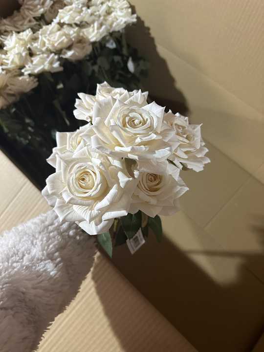 9 Heads Artificial Manta Rose Bunch Bouquet Retro Silk Rose Flower for ...