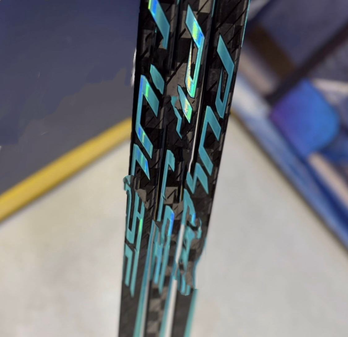 How to Choose the Best Junior Hockey Sticks for Young Players