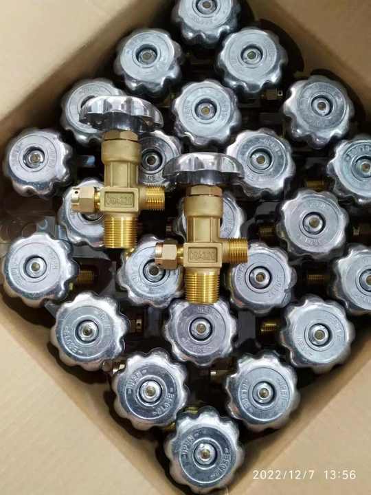 Oxygen Cylinder Valves CGA540 CGA320 CGA580 - Reliable & Durable