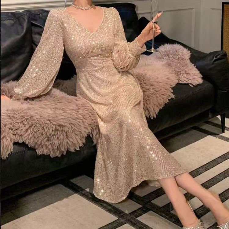 Modern Glitter Mini Evening Gowns A-Line Illusion Sequin V-Neck Formal ...