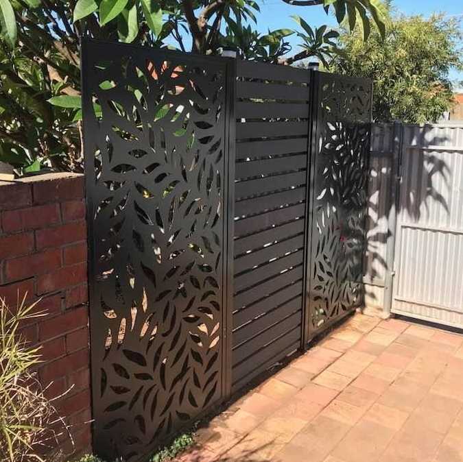 Customized Aluminum Screens for Garden Privacy & Security