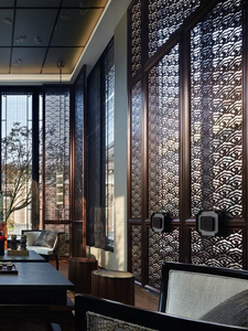 Water Bubble Glass Partition Design - Custom LED Acrylic Wall
