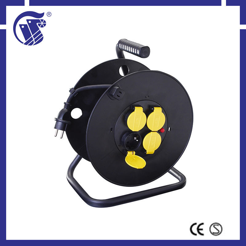 Industrial Equipment Cable Reel IP44 Waterproof 15A Copper Conductor ...