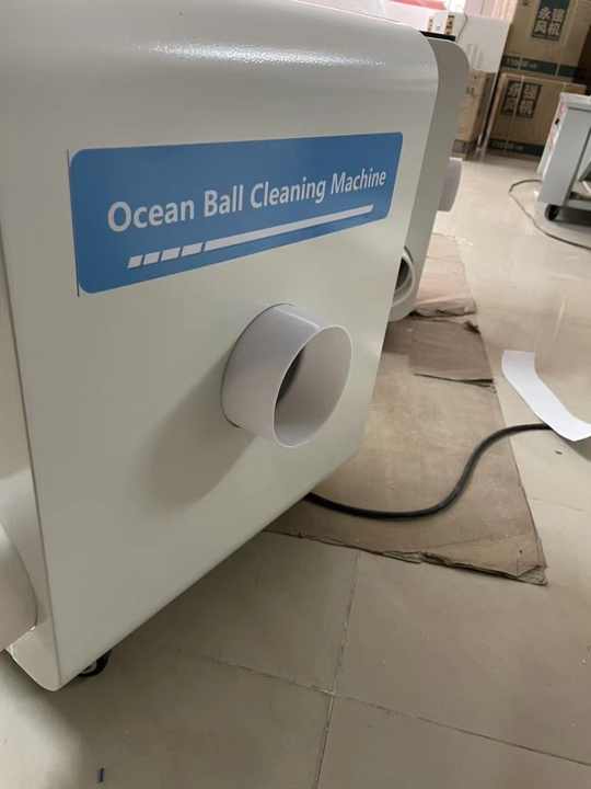 Automatic Suction Drying Washing Plastic Ball Cleaning Machine