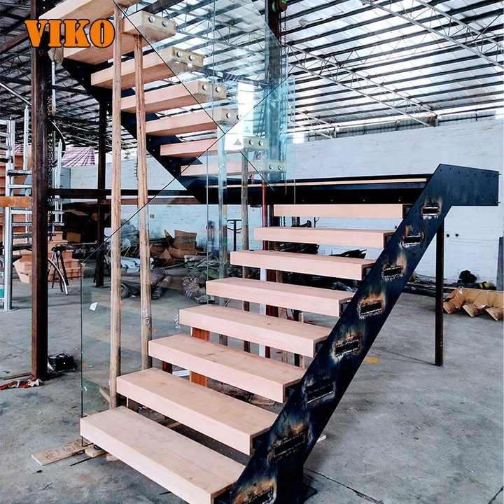 ISO Certified Luxury Indoor Steel Stringer Floating Staircase Steel ...