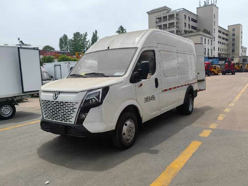 Dong Feng Reefer/Refrigerated Truck 3 Tons Freezer Van Truck in Saudi ...