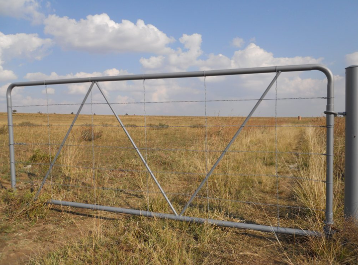 Galvanized Welded Mesh Steel Farm Gate with N Brace