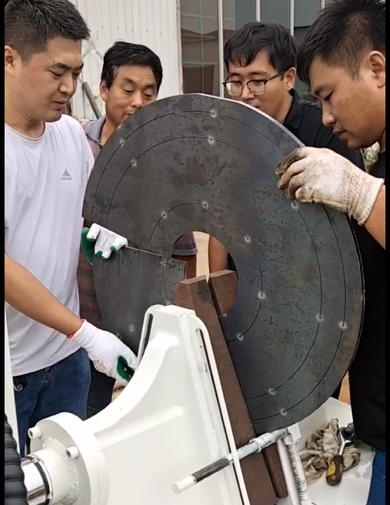 SDCAD Brand Screw Conveyor Belt Spiral Blade Making Machine Sectional ...