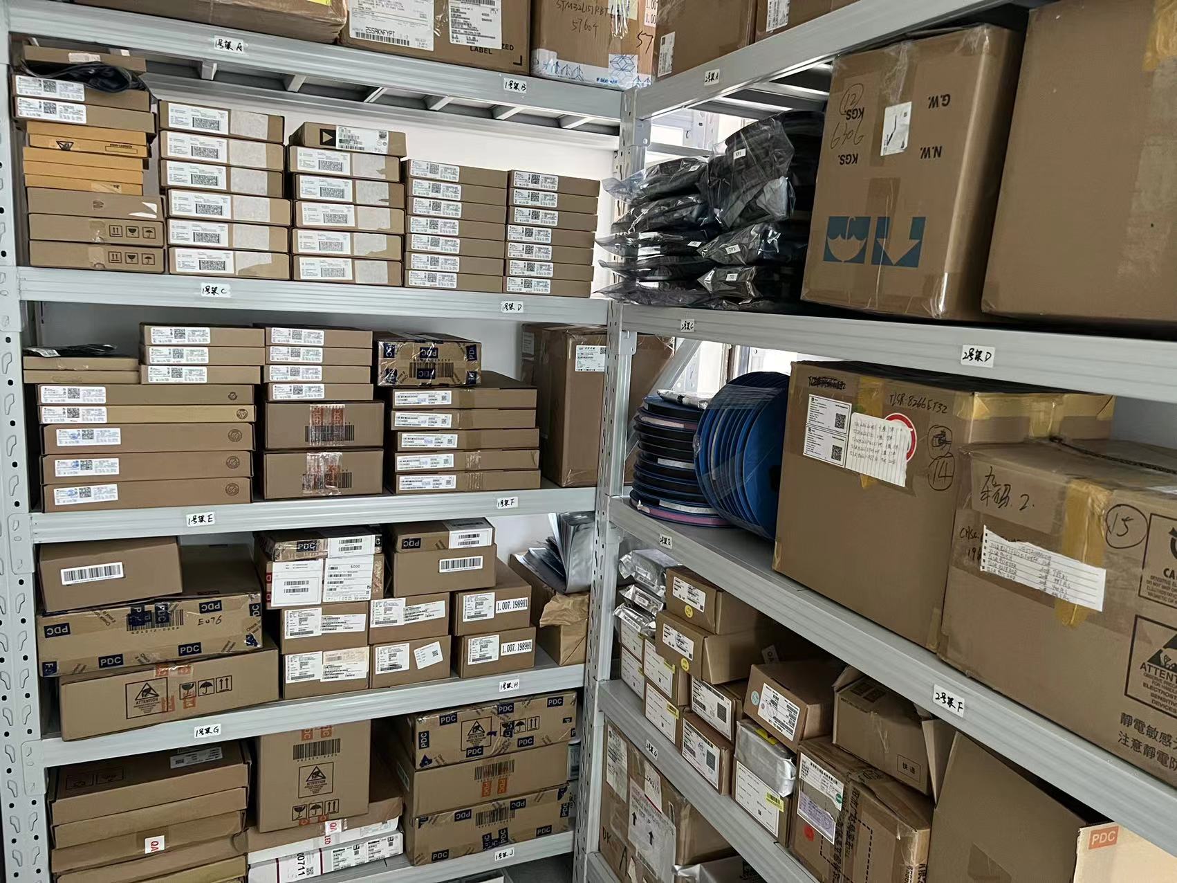 Factory Remaining Material Ic Electronic Inventory Recycling 24aa01t-i ...