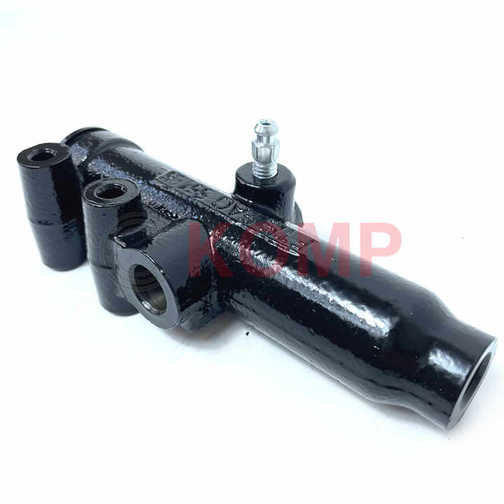 奔驰卡车0012952906 0012956006的离合器总泵0002956806 KG2395.1.7 KG2007.1.1 KG2007 ...