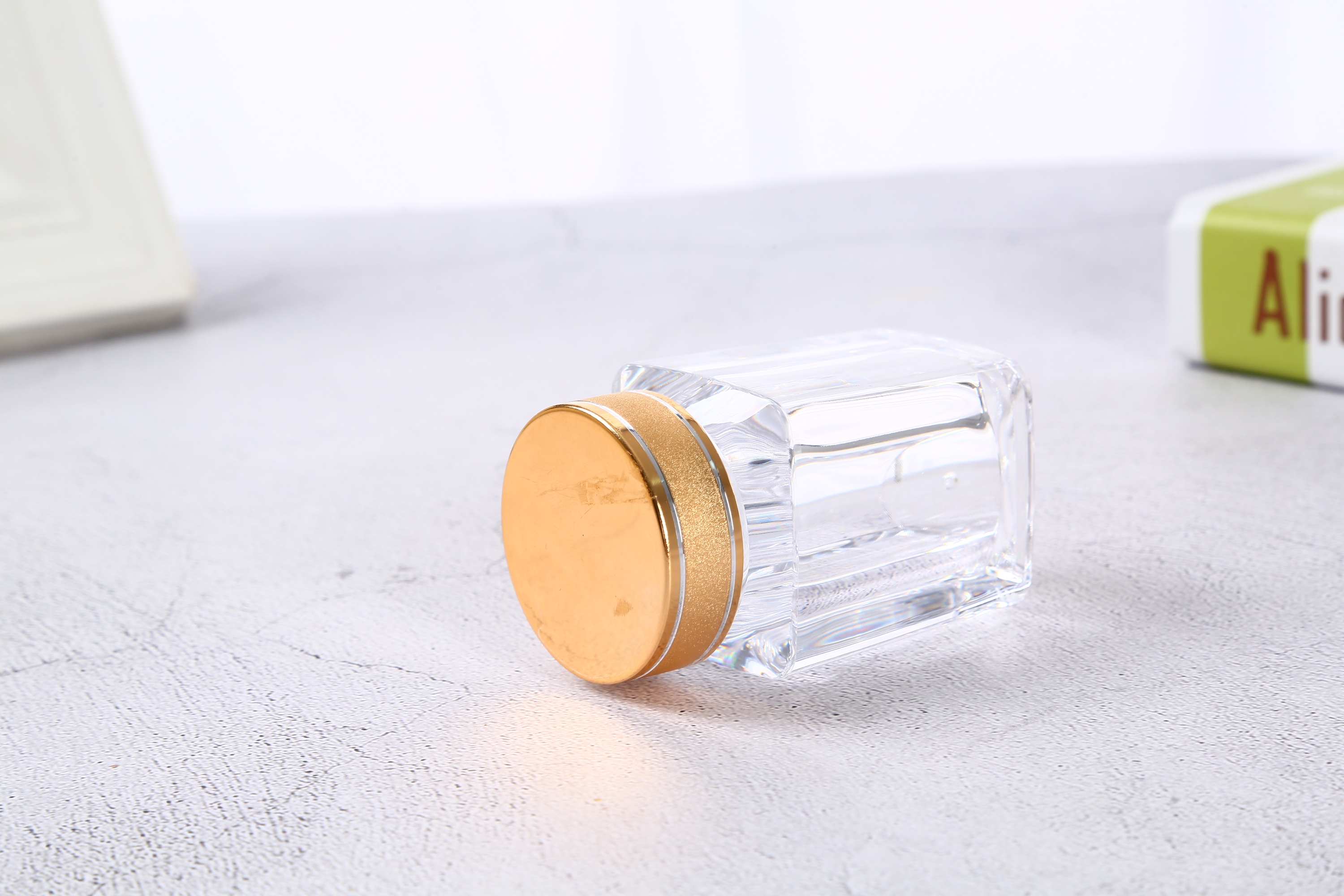 How to Choose the Best Capsule Glass Bottle for Your Needs