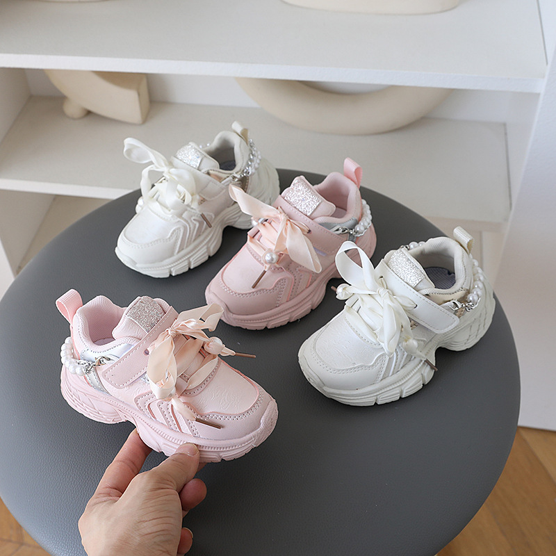 How to Choose Teen Girls Fancy Shoes: A Complete Buying Guide