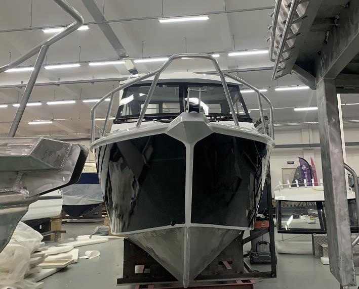 7.5m 25ft Fully Welded Deep V Hull Lifestyle Outboard Engine Luxury ...