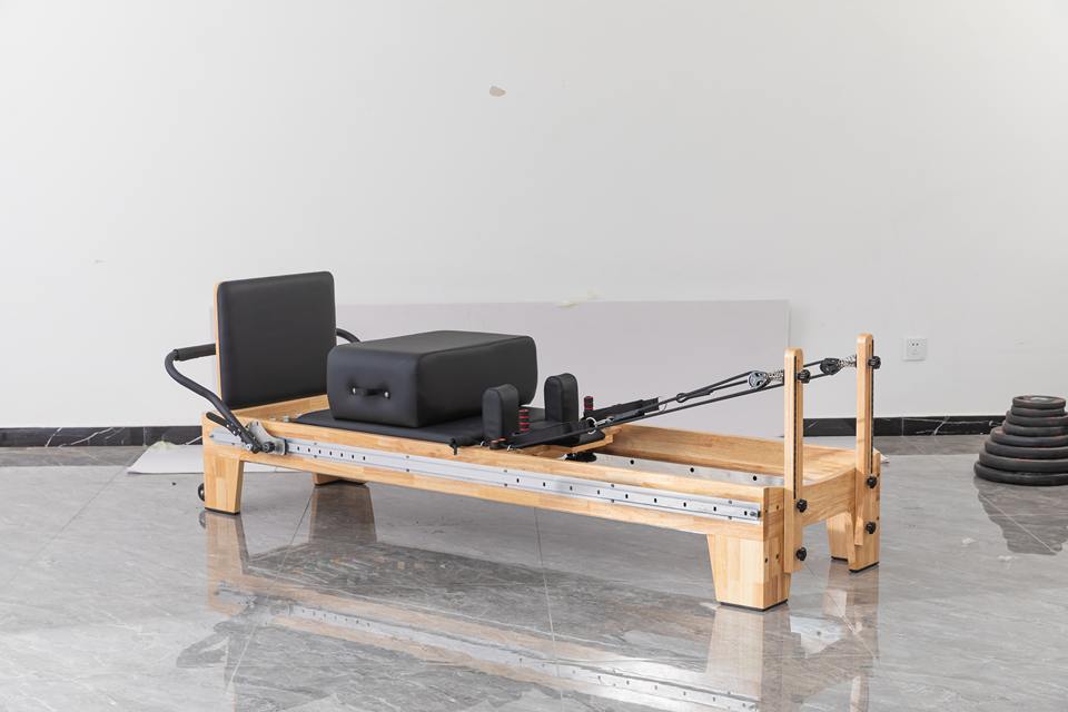 Newest Full orbit Wooden Pilates Reformer Factory OEM Machine Fitness ...