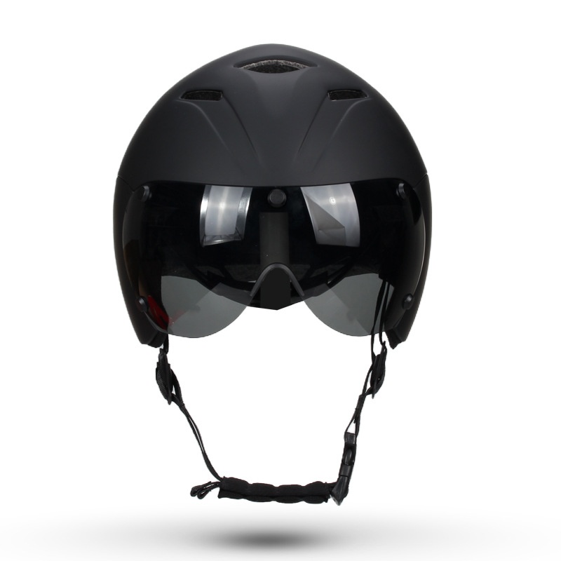 How to Choose the Best Triathlon Helmet: A Complete Buying Guide