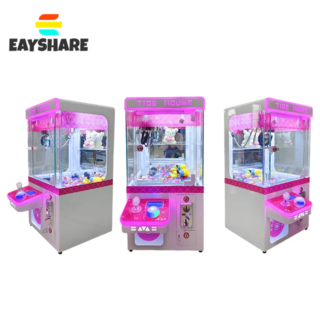 Selling Children Play a Small Claw Machine Home Mini Claw Machine Toy ...