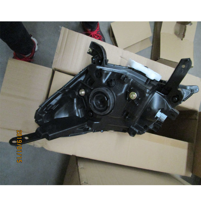 纳瓦拉前沿NP300 2015 26060-4JA0B，26010-4JA0B的汽车头灯| Alibaba.com