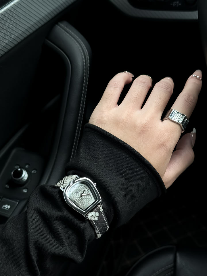 high quality scottie 9602c women's watch new design snake pattern ...