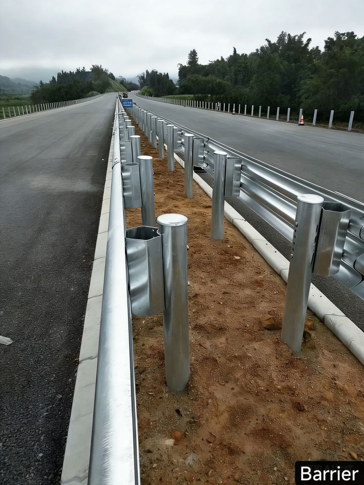 Traffic Barriers Highway Corrugated Steel Safety Guardrails Hot Dip ...