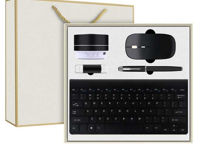 Customizable Office Keyboard Gift Set for Christmas for Business ...