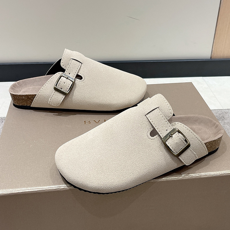 How to Choose the Best Mens Slides Slippers: A Complete Buying Guide