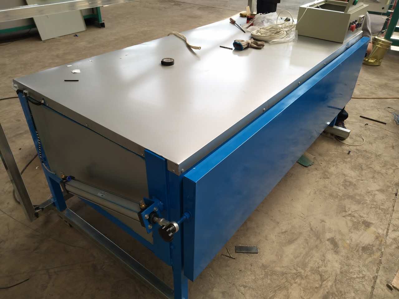 Acrylic Sheet Heating Ovens - Efficient and Reliable