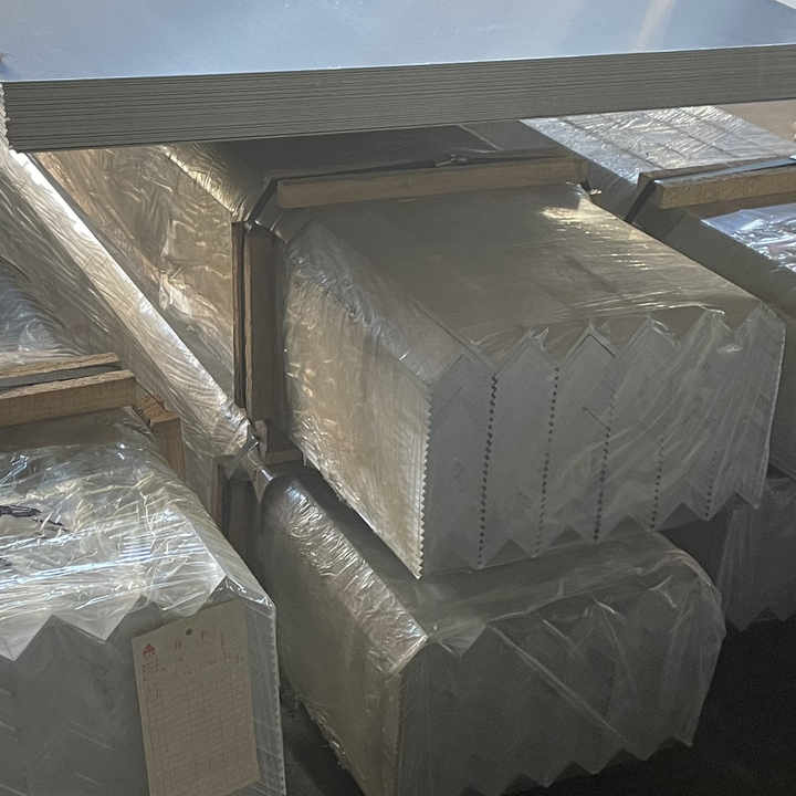 ISO 9001 6060-T66 Aluminum Angle 25x25x3mm Medical Equipment Shelving ...