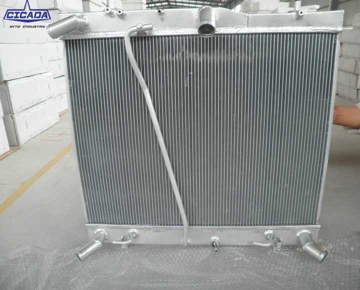 Toyota HIACE Radiators - Reliable Engine Cooling Solutions