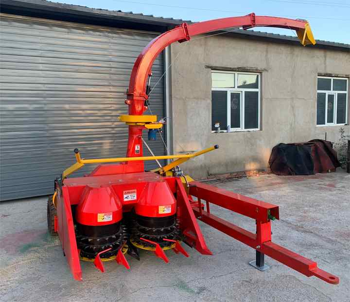 Mini Grass Harvester - Efficient Single Row Forage Chopper