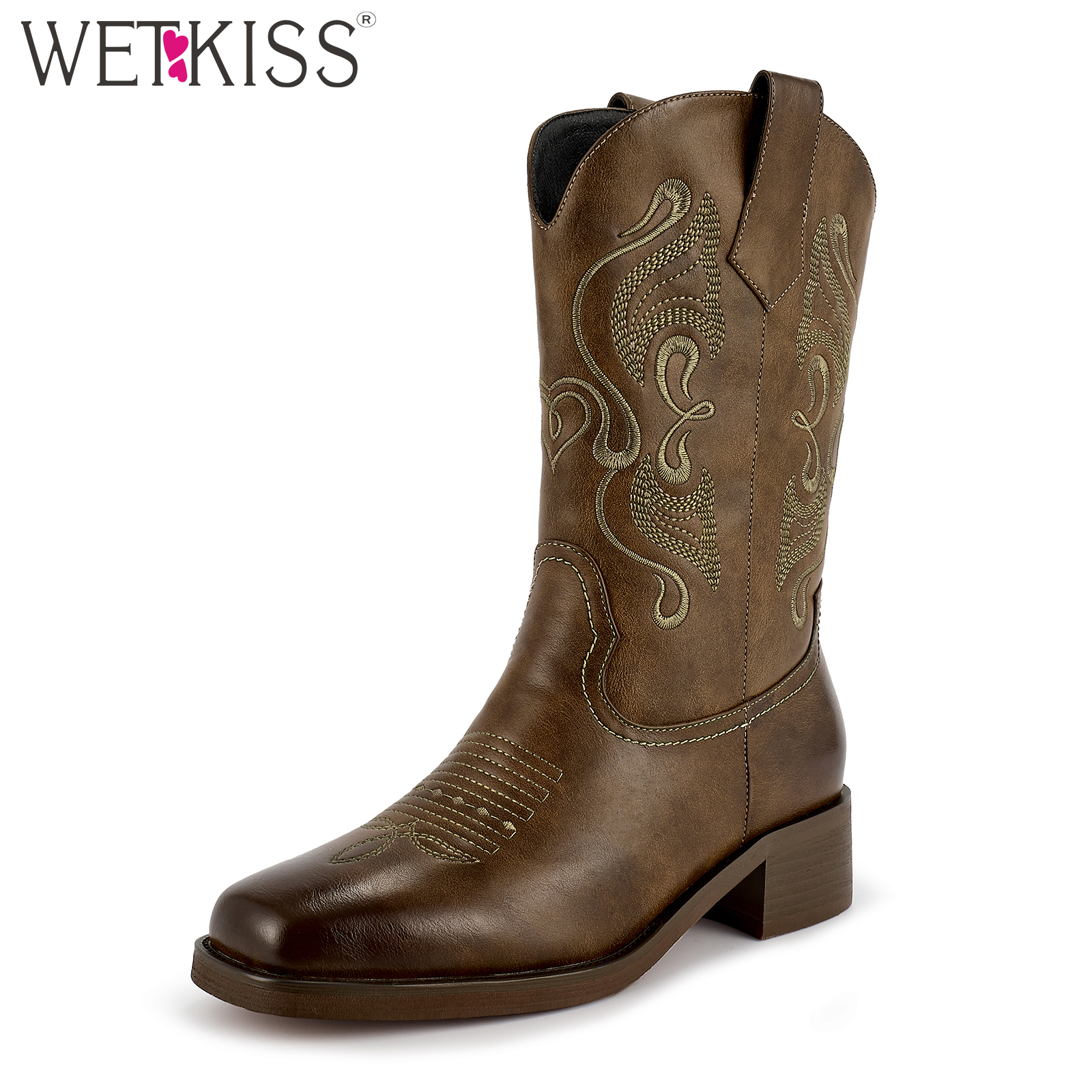 Botas con bordado floral: moda llamativa de inspiración occidental