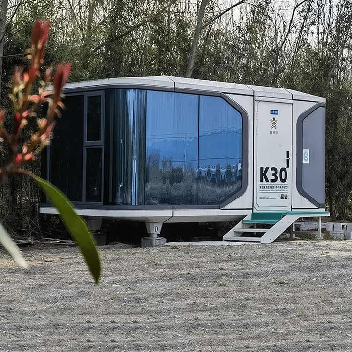 Portable Camping Capsule Prefab Camping Resort House Luxury Modern ...