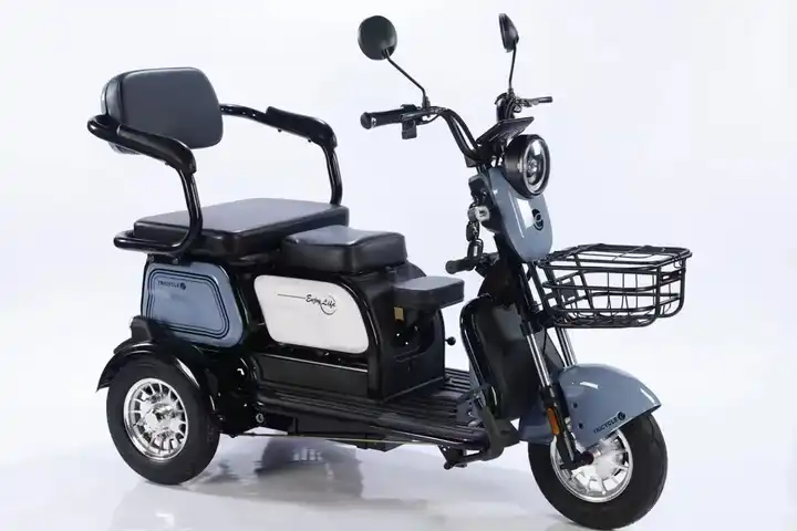 Stylish Electric Tricycles - Perfect for Families & Passengers