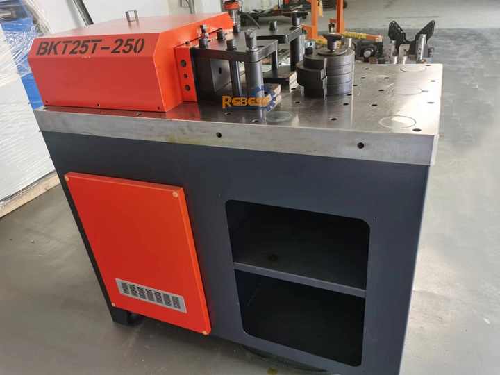 20 Tons Universal Horizontal Bending Press Brake PP200