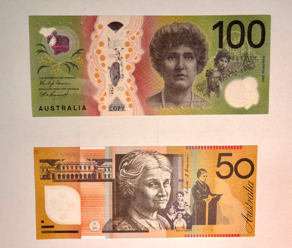 TOP Quality Australia Prop Banknotes Realistic US Dollar Saudi Paper ...