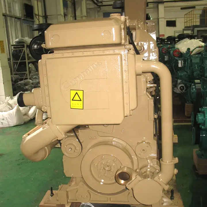 KTA19 6 Cylinder Marine Diesel Engine - 600hp to 700hp