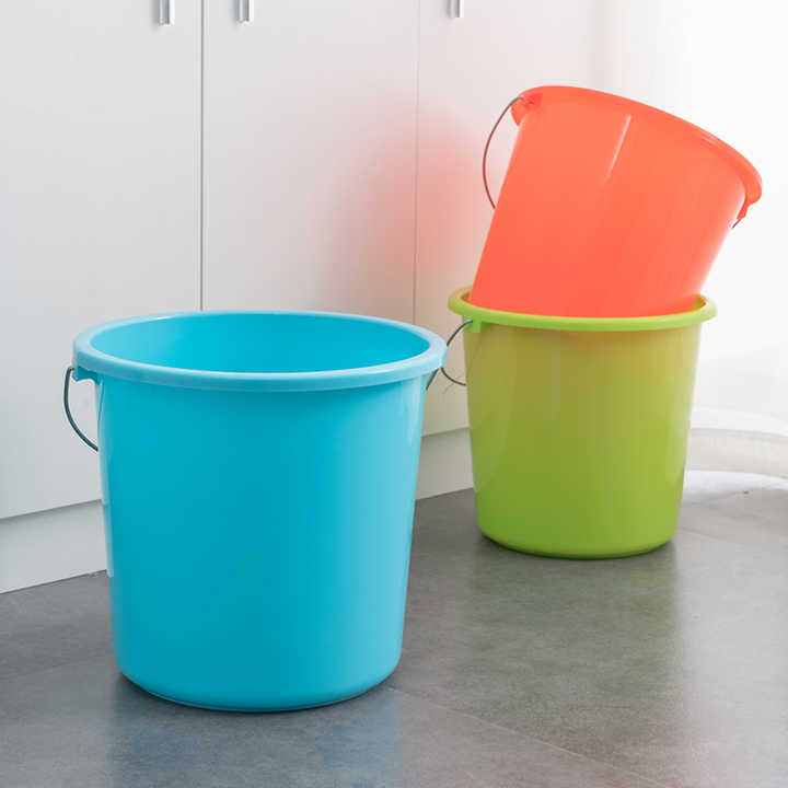 Plastic Bucket with Lid with Cover Water Pail Bucket Factory Hot Sale ...