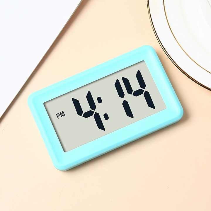 Small Clock Large Screen Display Stent Design Home Clock Reloj Couple ...