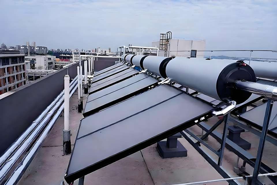Flat Solar Panel Solar Water Heater for Household Instant Shower ...